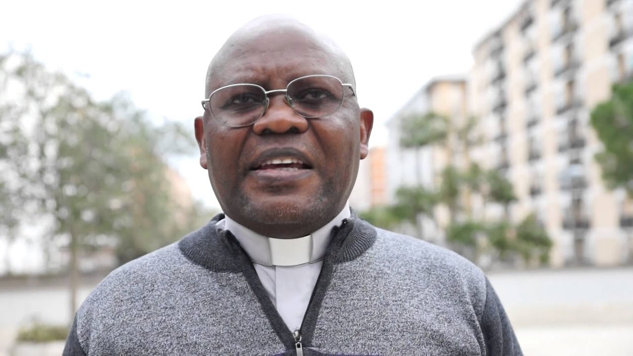 Réveil-FM: Monsieur l'abbé Jean-Léon Katshioko parle de la mémoire de ...