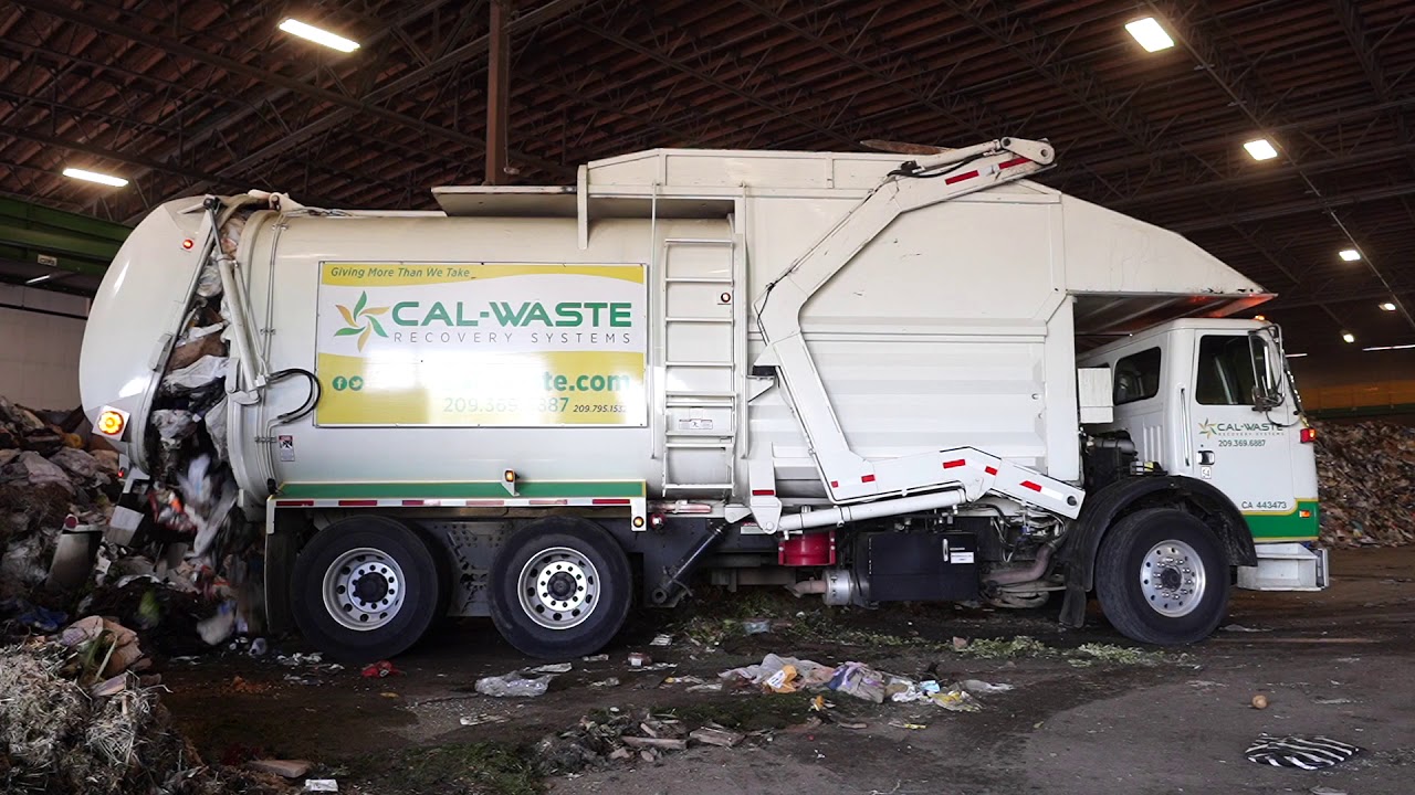 Commercial Garbage Truck at Cal-Waste MRF - YouTube