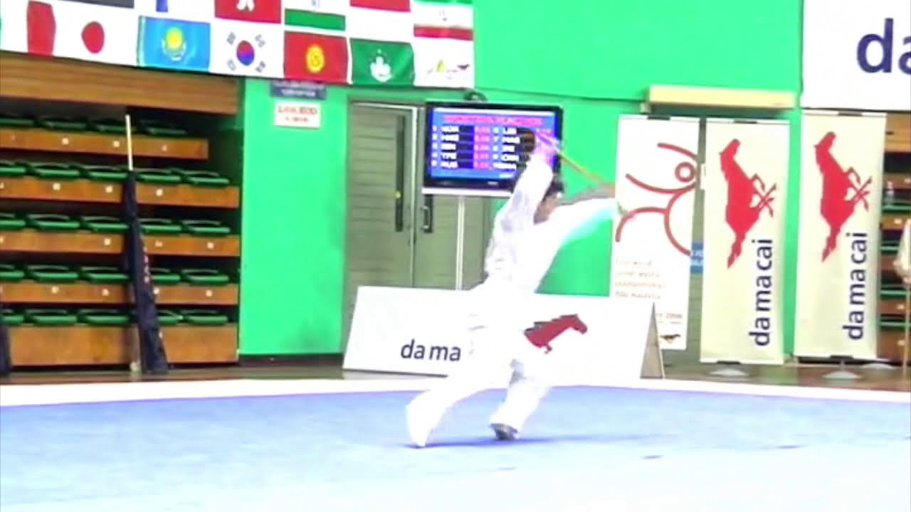 Sam Mak - Gunshu, 1st World Junior Wushu Championships 2006 (2nd place ...
