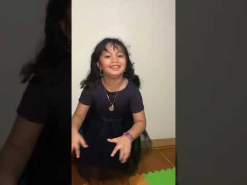 Enid dance (Wendsday dancing enid dance) - YouTube