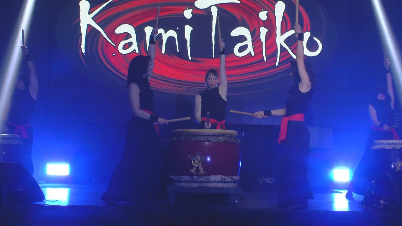 Drum show group Kami Taiko / Comic con Starcon 2023 / - YouTube