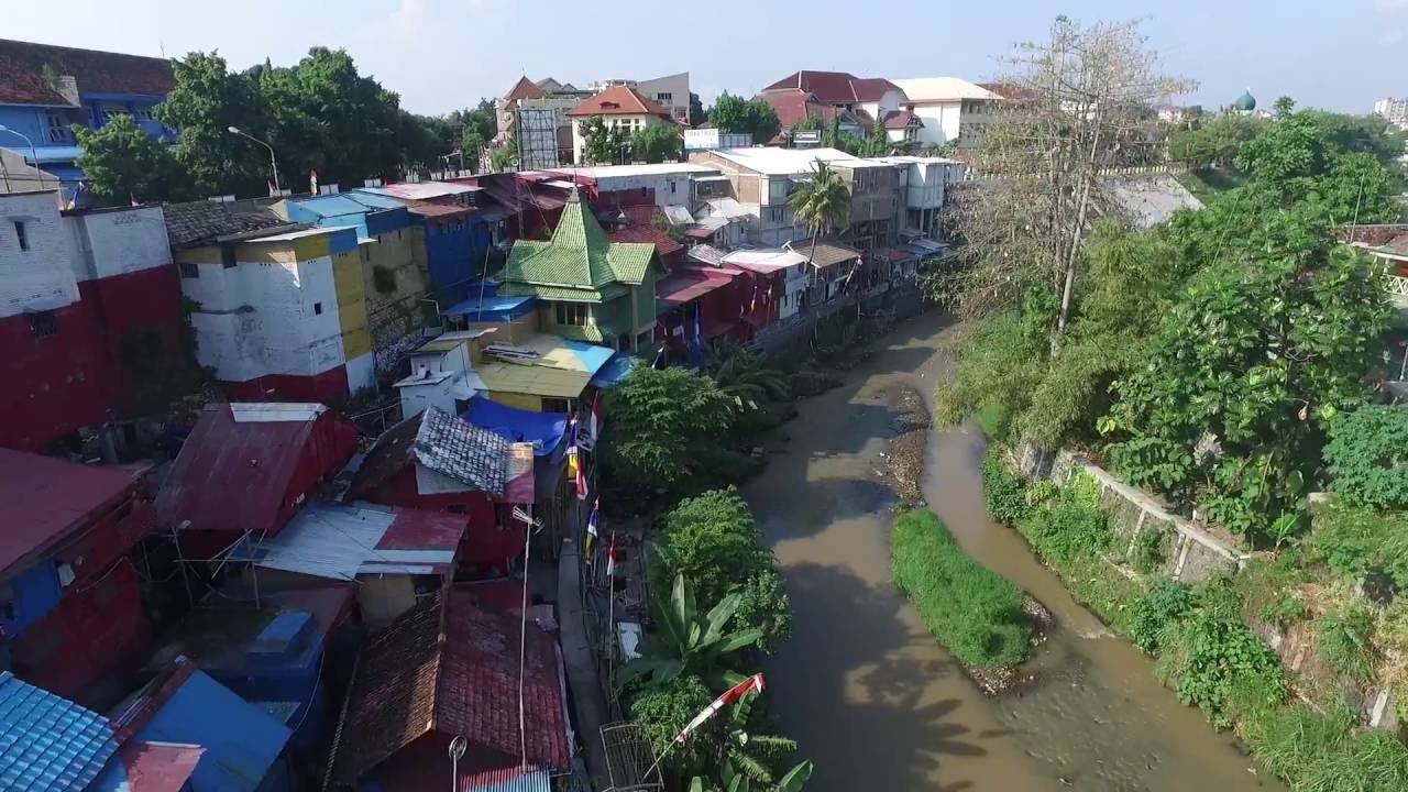 Wisata jogja kali code - YouTube