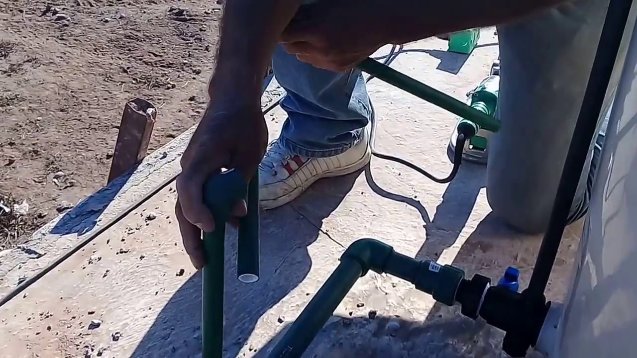 Instalando un TINACO ROTOPLAS, con TUBOPLUS Y COBRE... (2da. parte ...