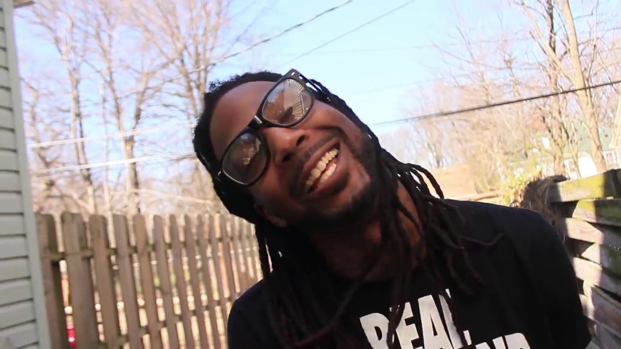 Slink D feat. T-Rell HAZEL NOBLE RD (Official Video) - YouTube