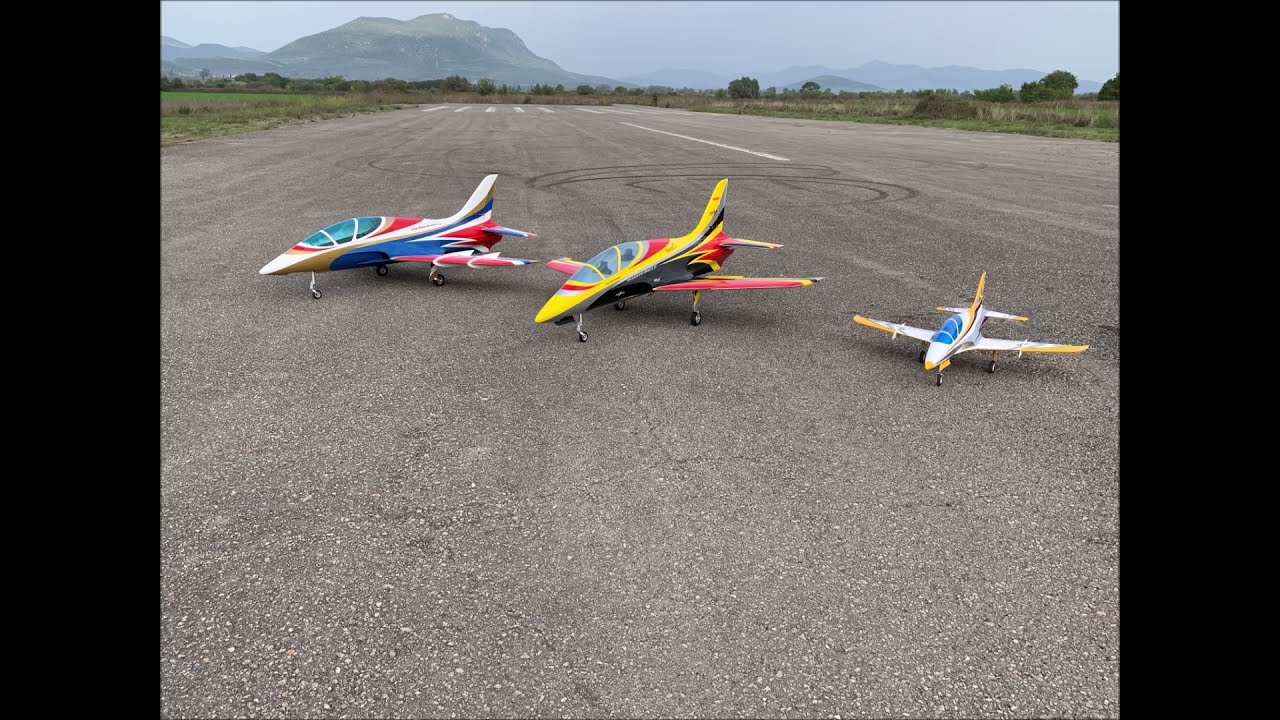 Sebart Avanti S 2.2m - Jets over 3odos - YouTube