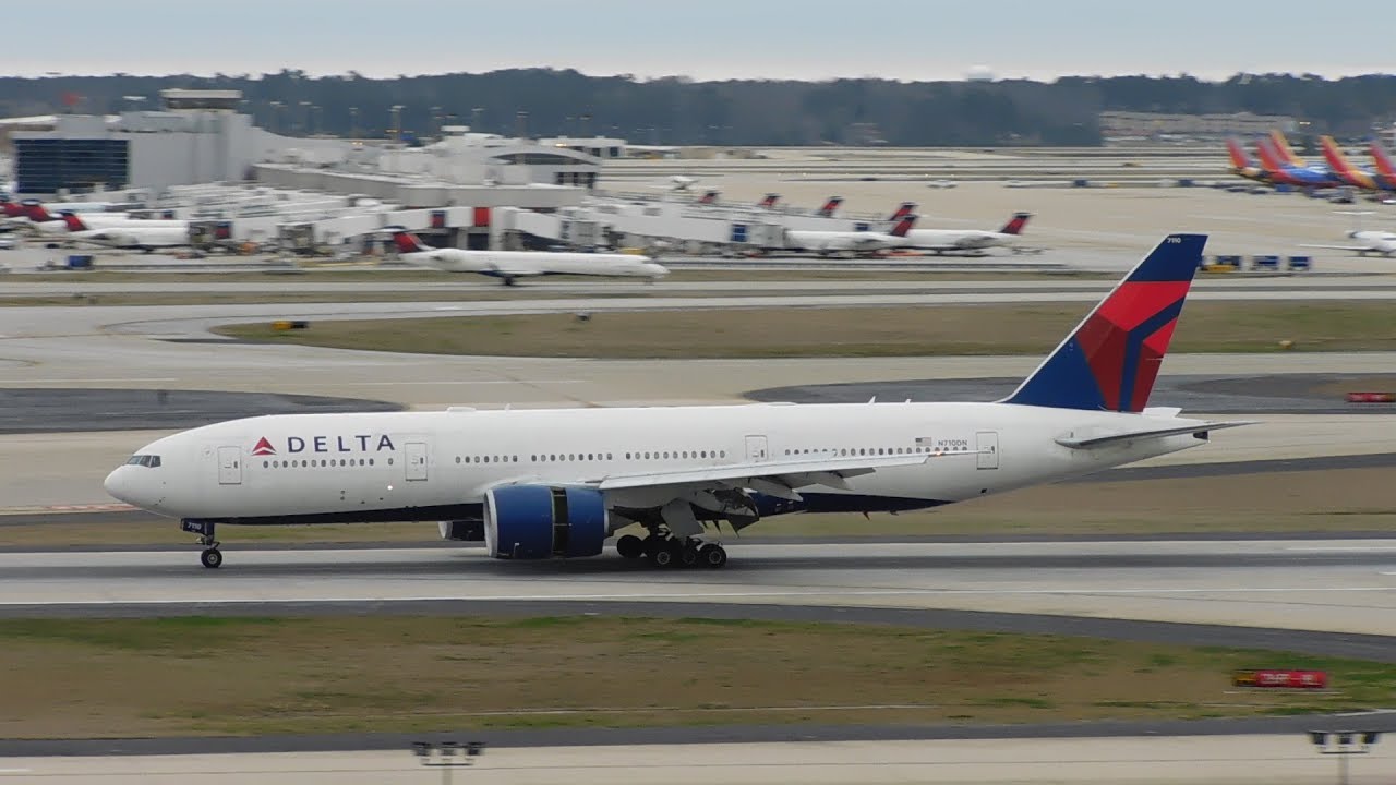 ATL Plane Spotting Feb 2018: BEST VIEW EVER - YouTube