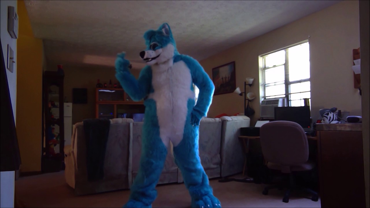 Meghan Trainor - Me Too (Vinnie Beatz Remix) Furry Dance Off - YouTube