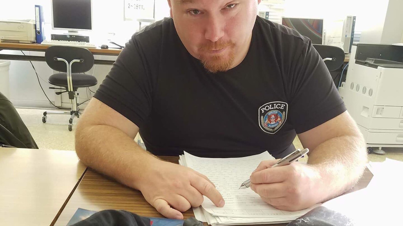 Boo Bradley Live Stream - YouTube