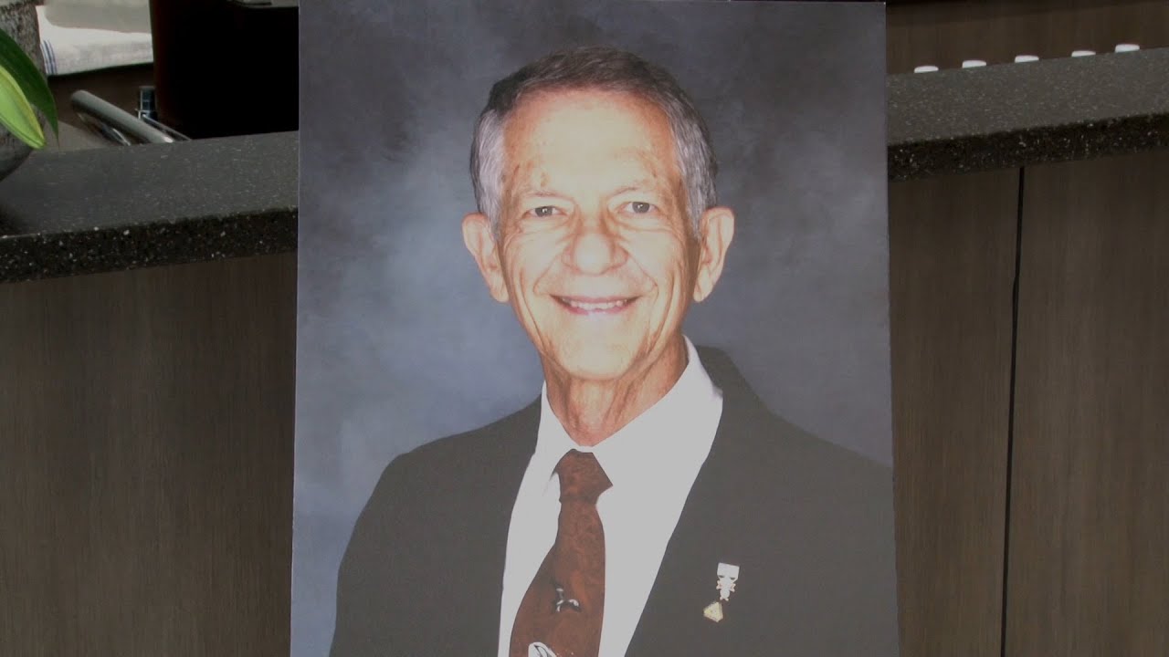 Spartan Spotlight - Honoring Col. Thomas Ehlinger on Veterans Day - YouTube