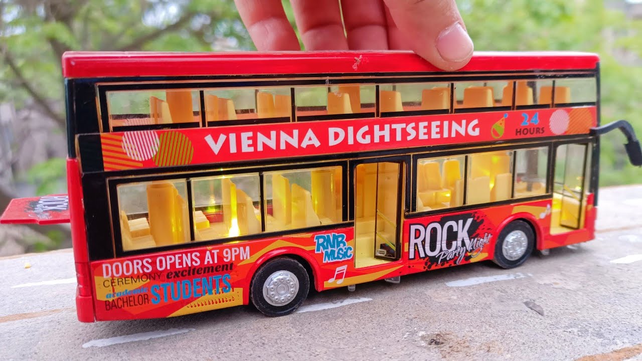 High Scale Realistic Diecast Model Sightseeing Europe Bus Model - Scale ...
