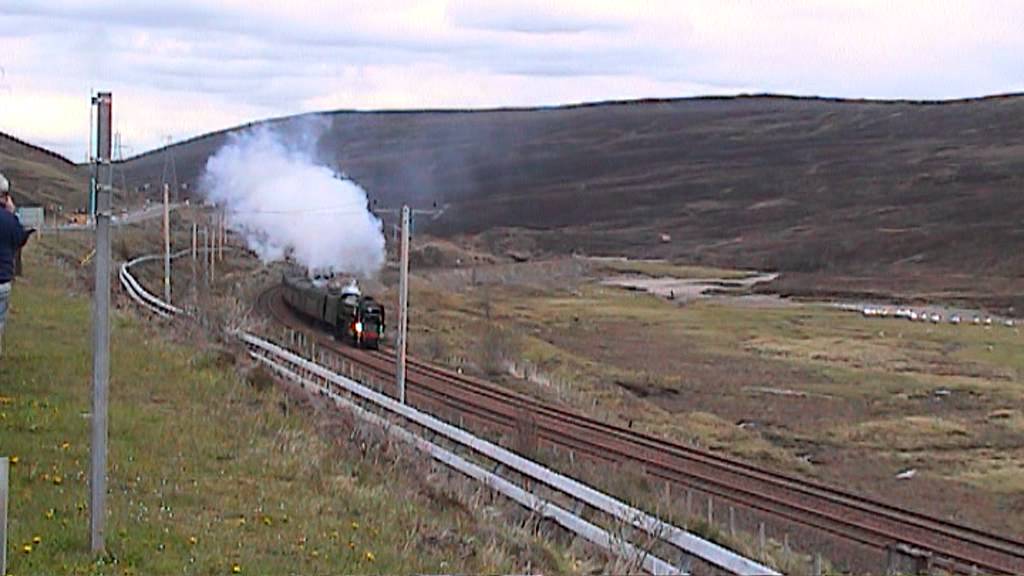 Cathedrals Explorer 2012 - Tornado at Drumochter Summit - YouTube