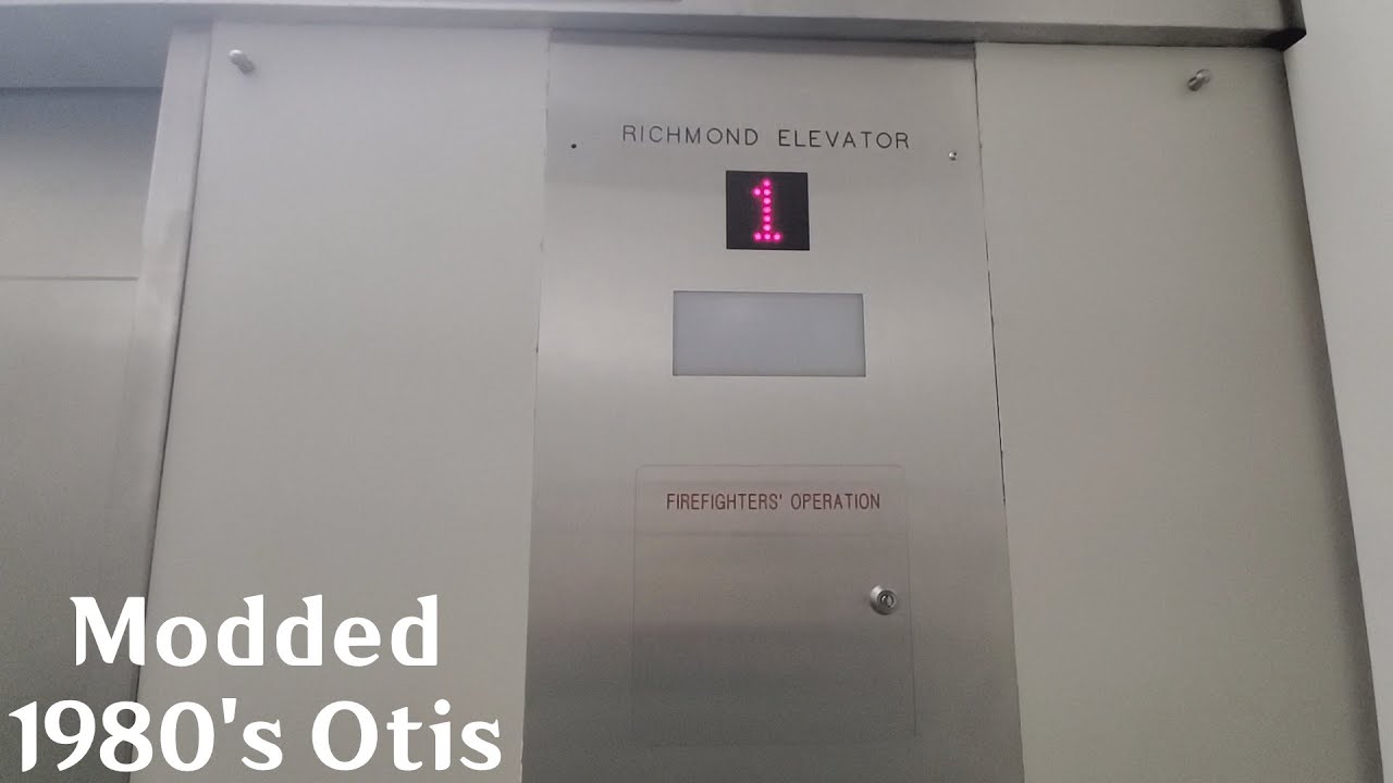Otis Lexan (mod. by Richmond) Hydraulic Elevator at Brighouse West ...