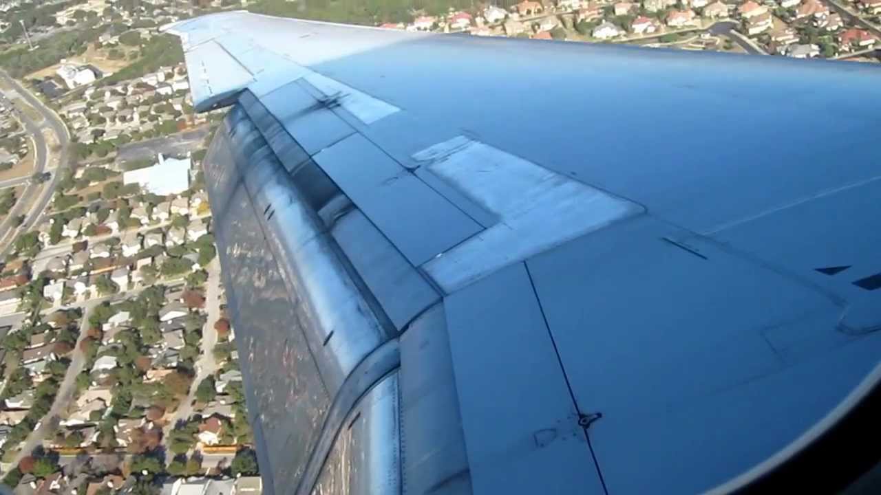 American Airlines Super 80 (MD 83) Landing in SAT. Dec. 2012 MOV - YouTube