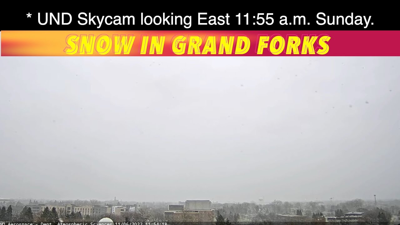 Snow Falling In Grand Forks Just Before Noon Sunday - YouTube