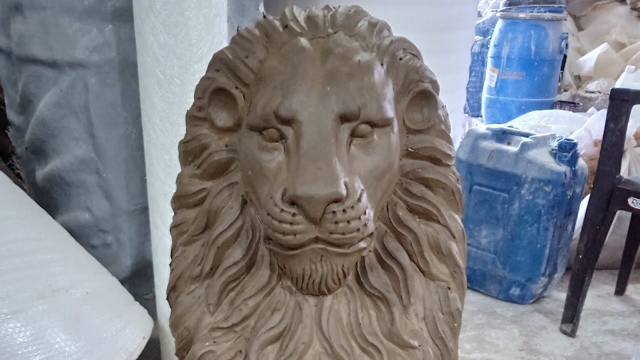 clay making lion - YouTube