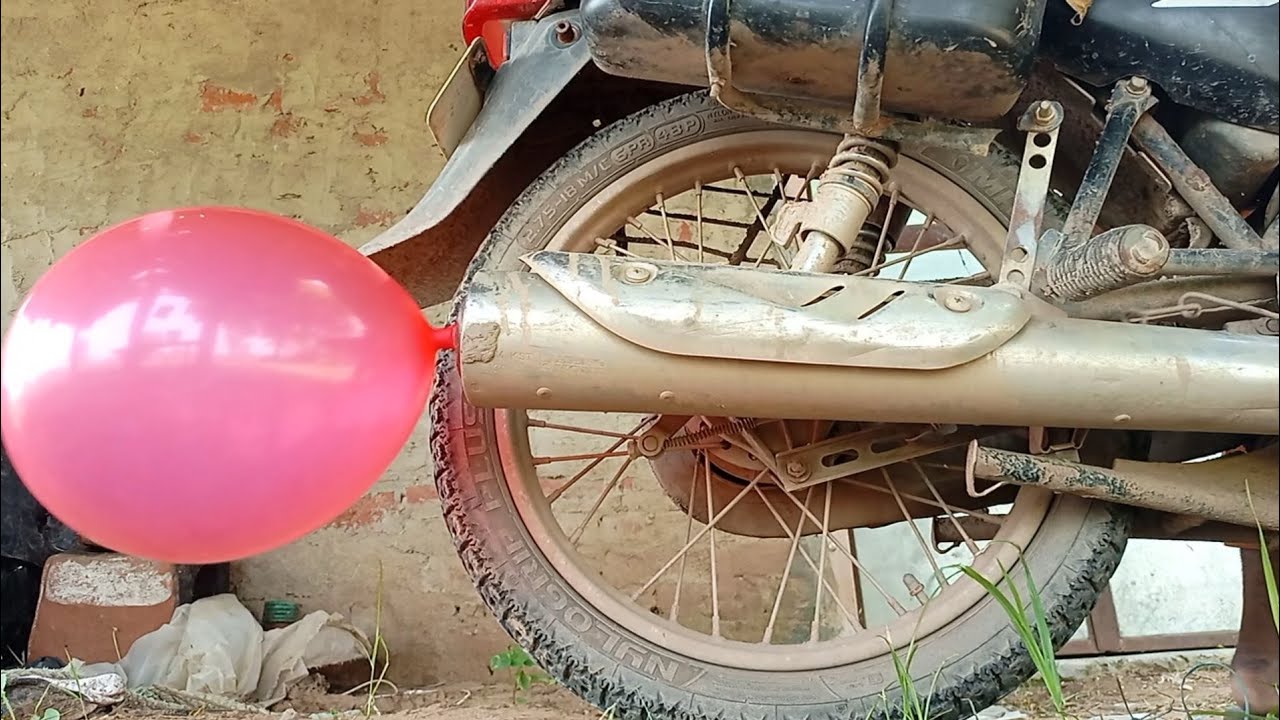 balloon popping bike//balloon puting//balloons popping//balloon pop ...