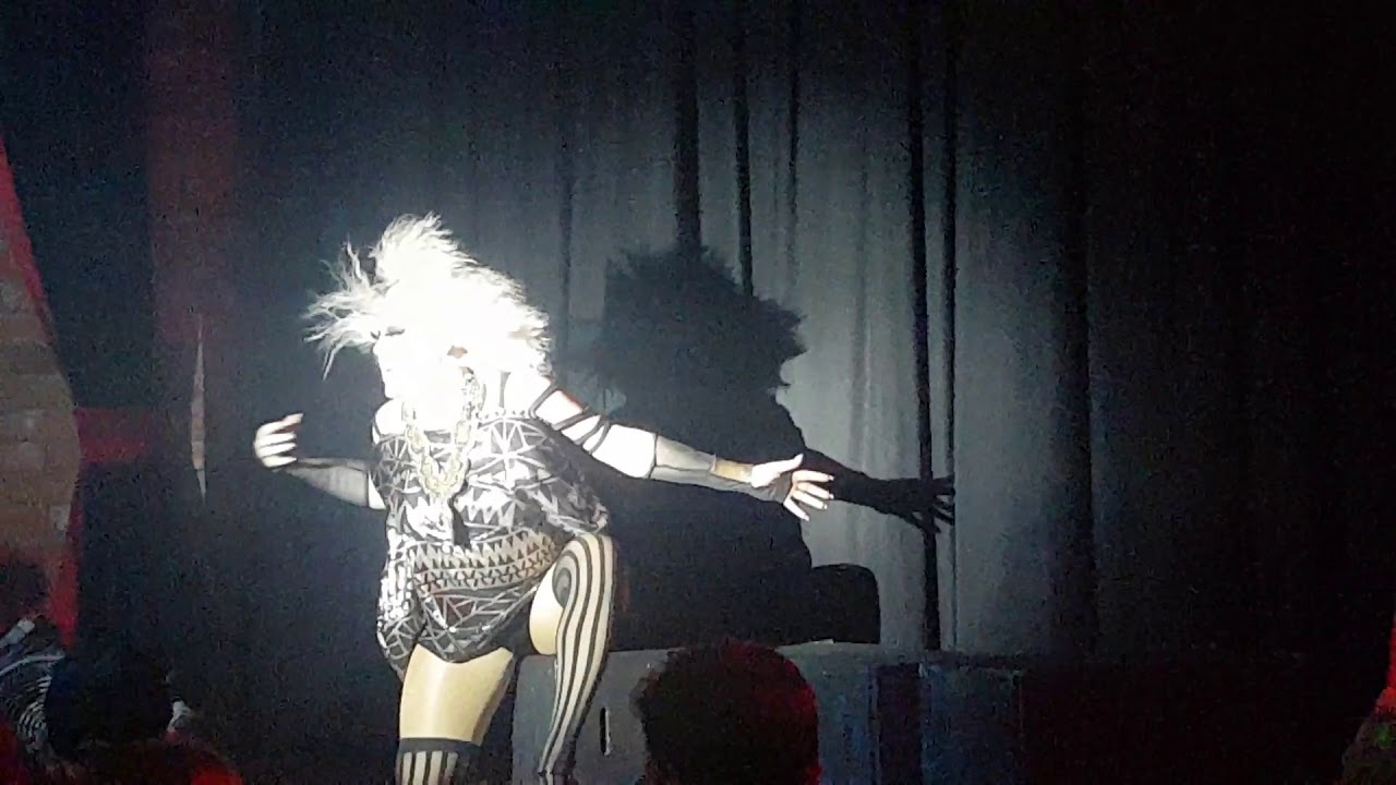 Cabargay Sunday's Trudy scrumptious - YouTube