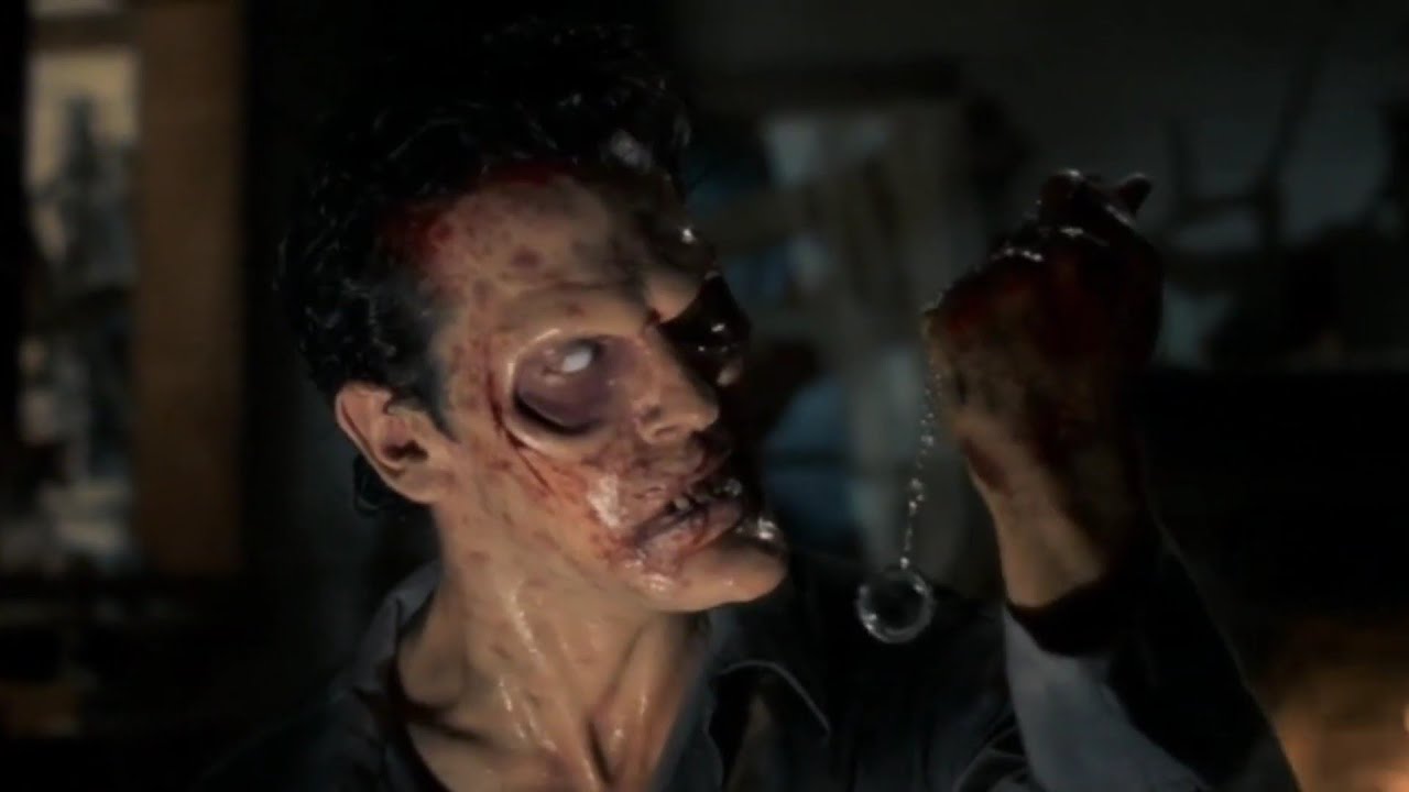 Extrait Evil Dead 2 VF - Ash redevient normal - YouTube