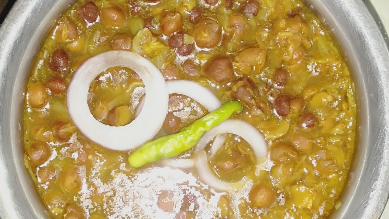 Black Chane With Gravy Recipe - YouTube