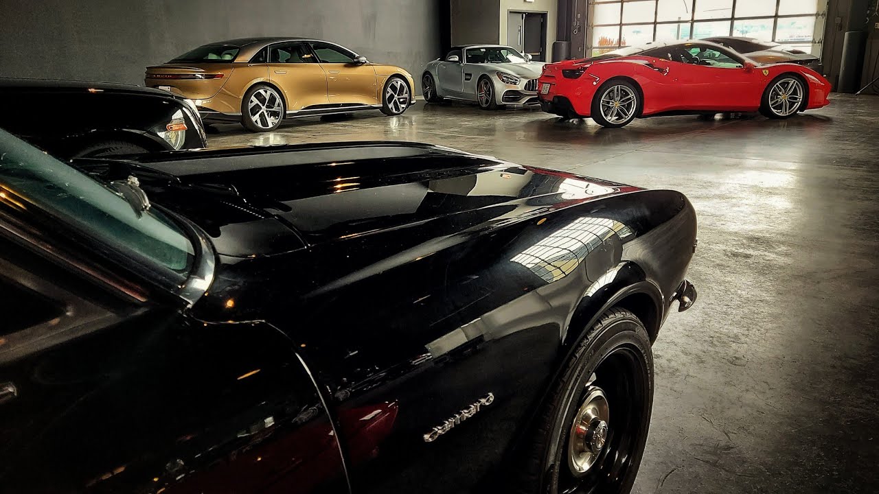 Classic Car Club Manhattan New York USA 2022 - YouTube