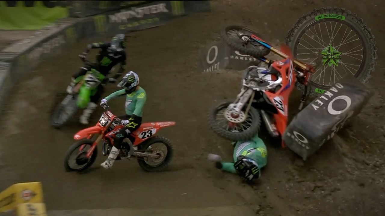 Karma/Payback In Supercross - YouTube