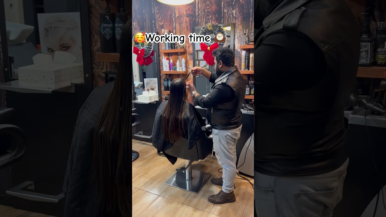 🥰Working time 🕰️ #workingtime#happyworking#parrucchiera#haircut#salon#italy#verona#shorts# ...