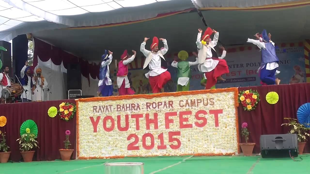 punjabi bhangra at Rayat Bahra Ropar by amit singh - YouTube