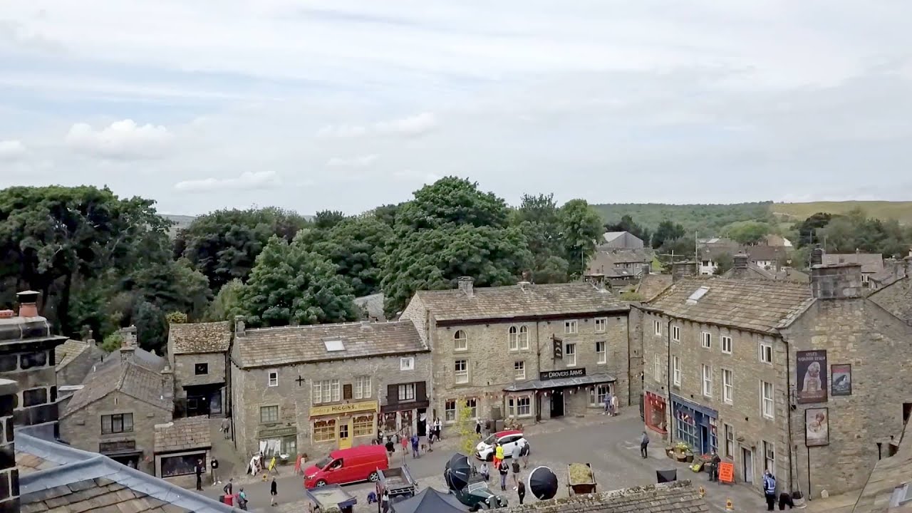 All Creatures Great and Small, Season 2: Bird's-Eye View of Darrowby ...