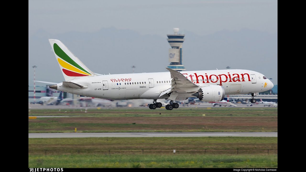 Ethiopian Airlines Flight ET 921 flying from Addis Ababa to Accra 4K ...