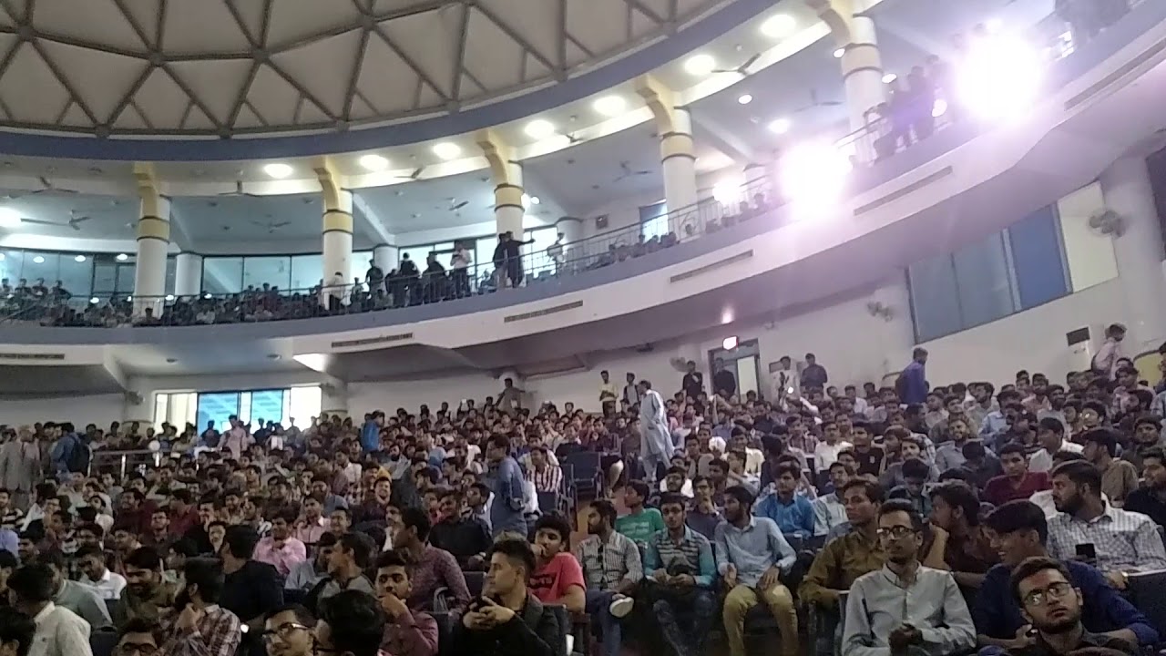 UET Lahore Auditorium Complex Inside| Induction Ceremony 2018 - YouTube
