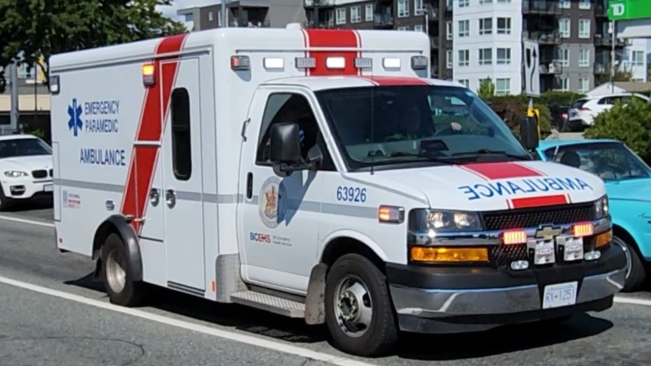 BC Ambulance Service - 63926 & 63894 Responding - YouTube