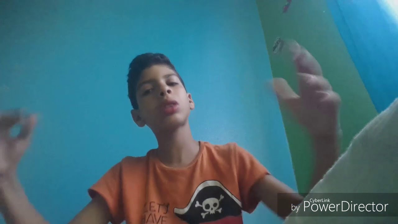 Meliani Amine vs akinator - YouTube