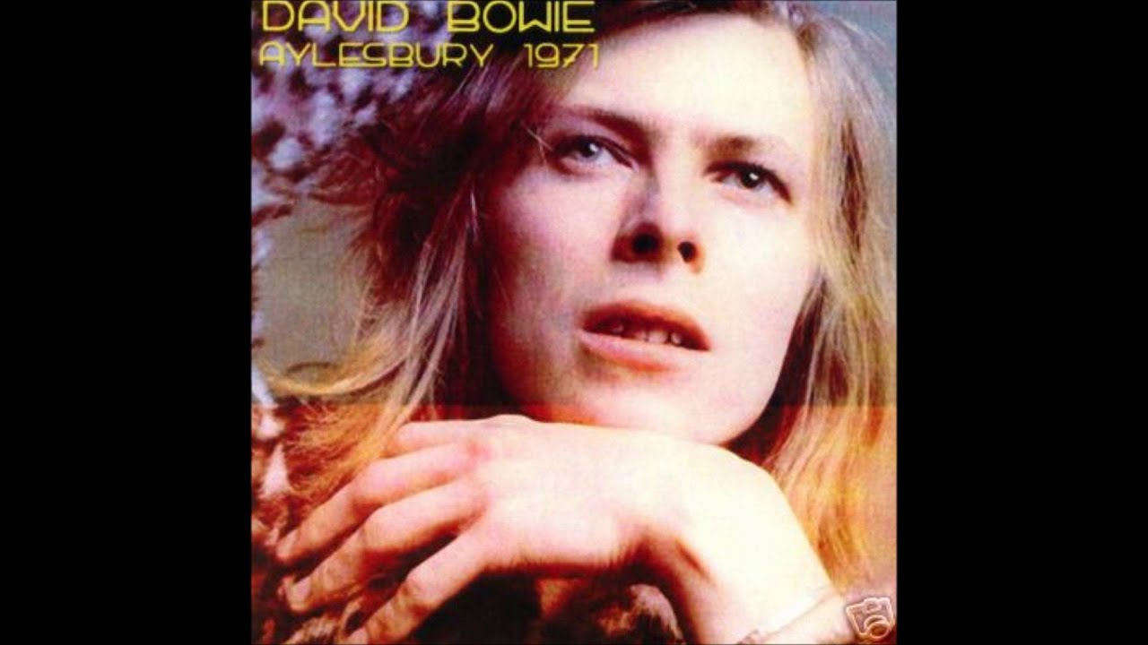 David Bowie - Eight Line Poem (live Aylesbury 1971) - YouTube