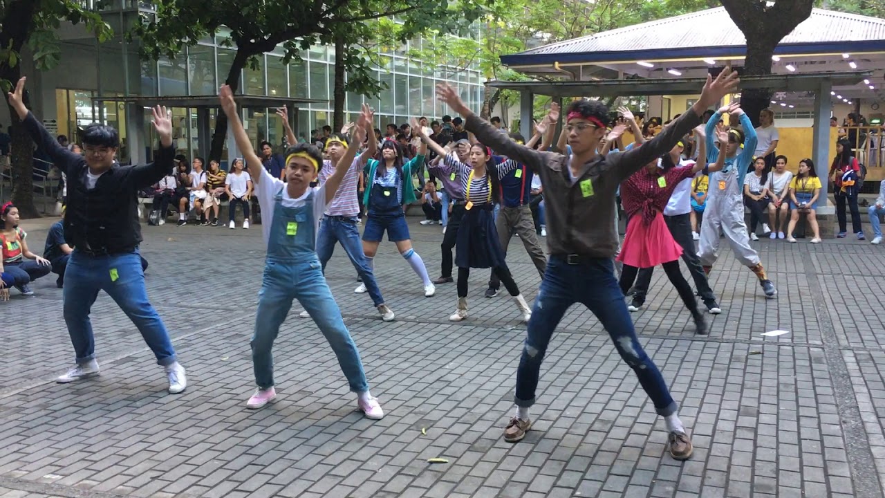 A11A 2018-2019 | RETRO DANCE COMPETITION - YouTube