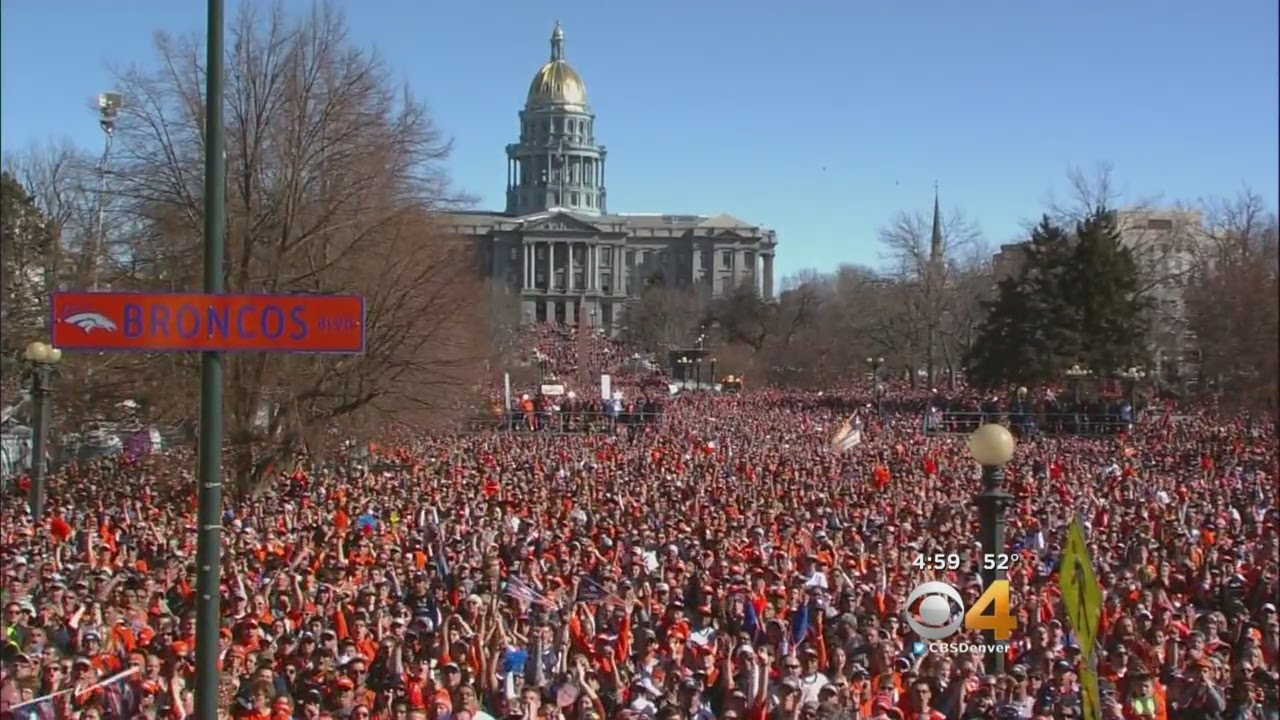 Mayor's Office Says More Than A Million Showed For Parade & Rally - YouTube