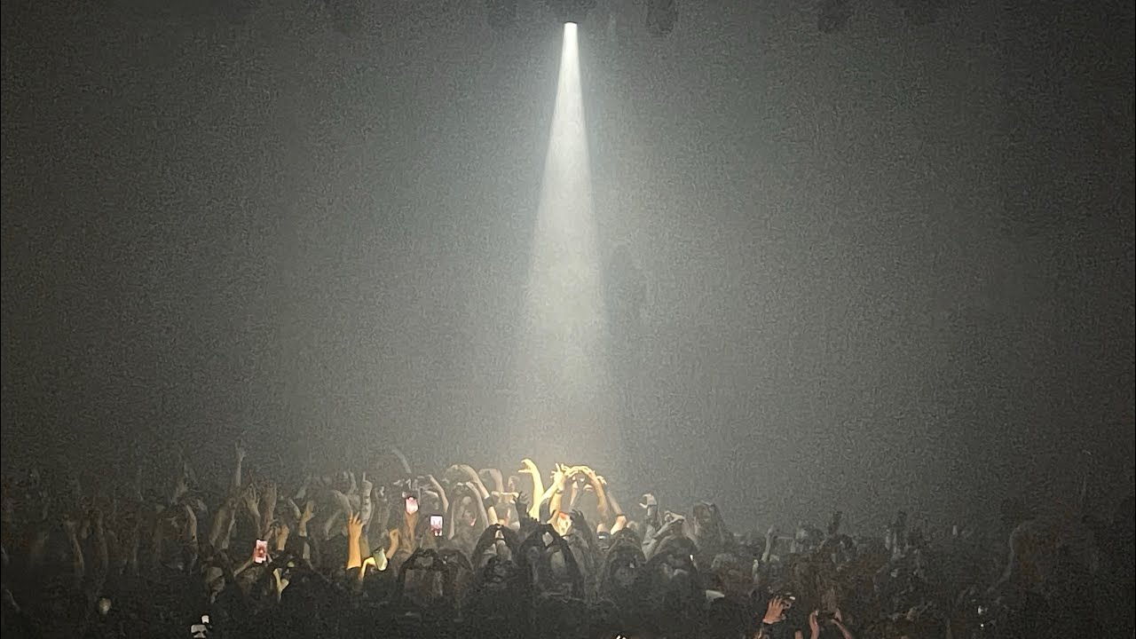 bladee - The Fool Intro LIVE @ O2 Ritz Manchester - YouTube