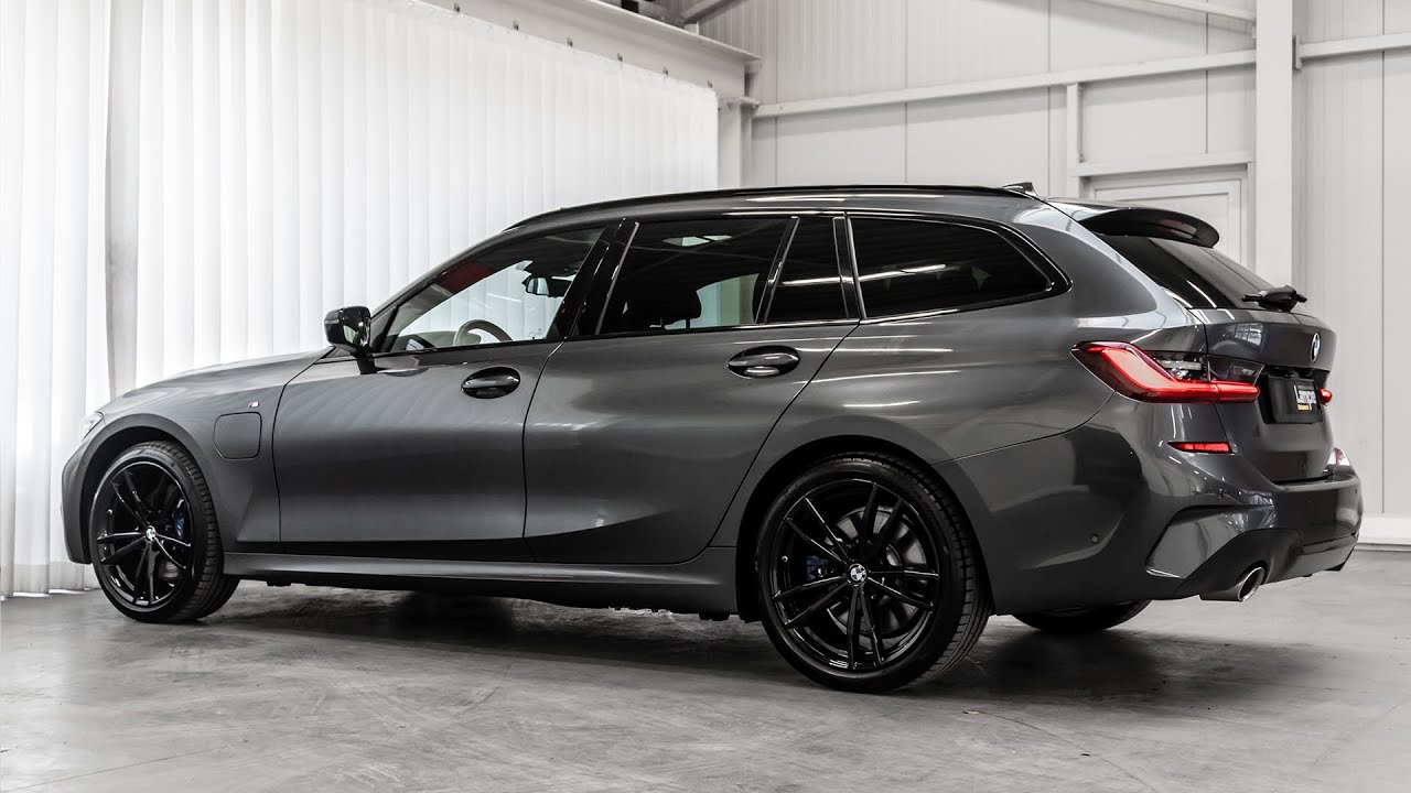 Tour of a 2023 BMW 330e Touring Hybrid M Sport | For Sale - YouTube