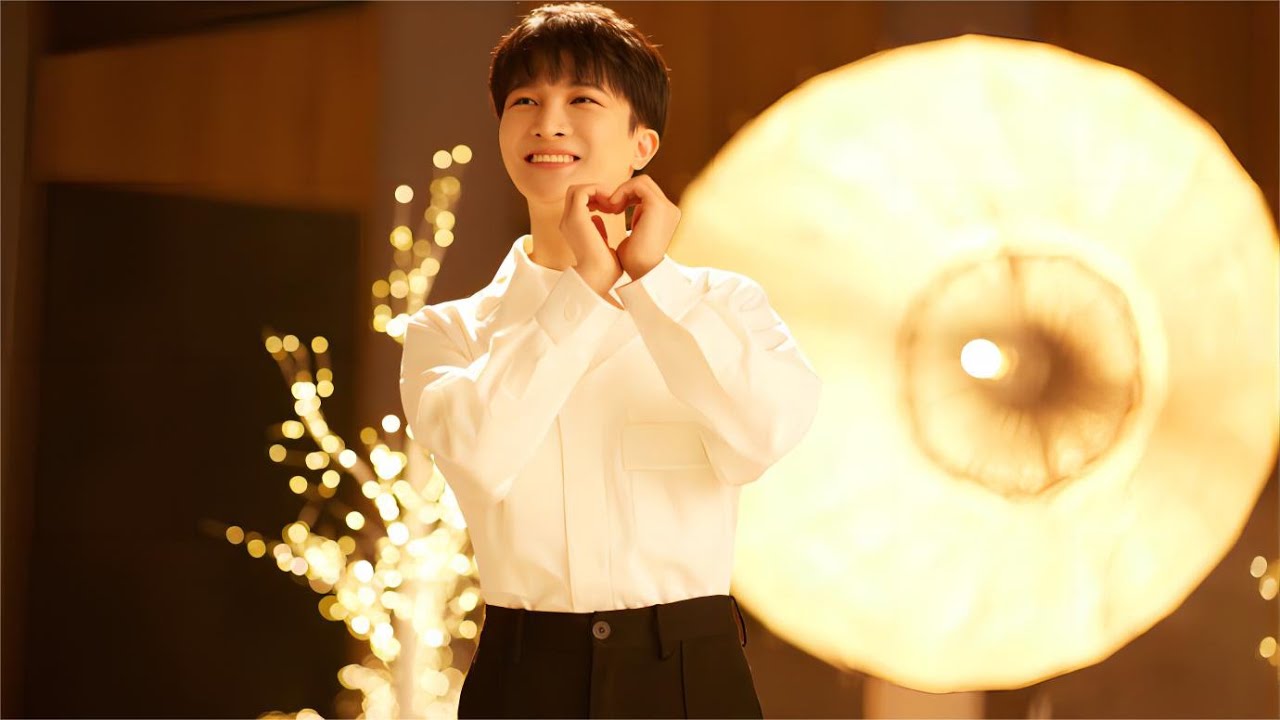 周深拔智齿，“形象”全无！Charlie Zhou Shen - YouTube