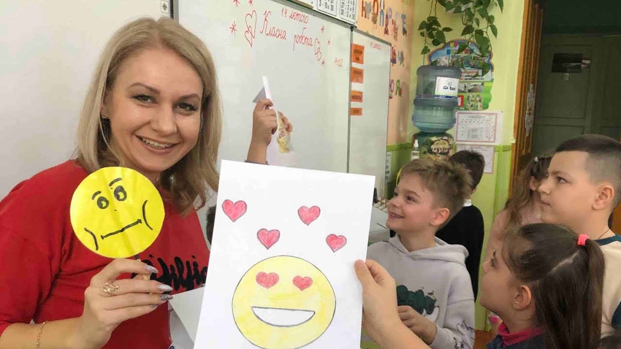 "Pupils' emotions in the English lessons" #emoji #teachingenglish - YouTube