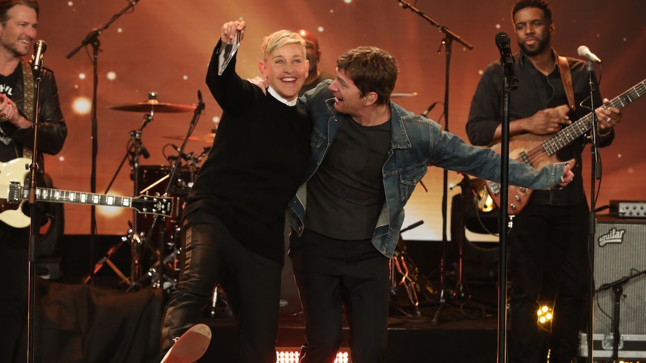 Rob Thomas Rocks with 'One Less Day (Dying Young)' - YouTube