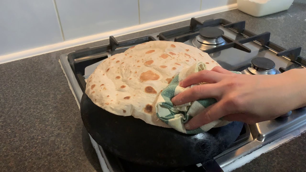 Kurdish Thin and Large roti | کردستان کی بڑی پتلی روٹی | روتي رقيق كبير ...