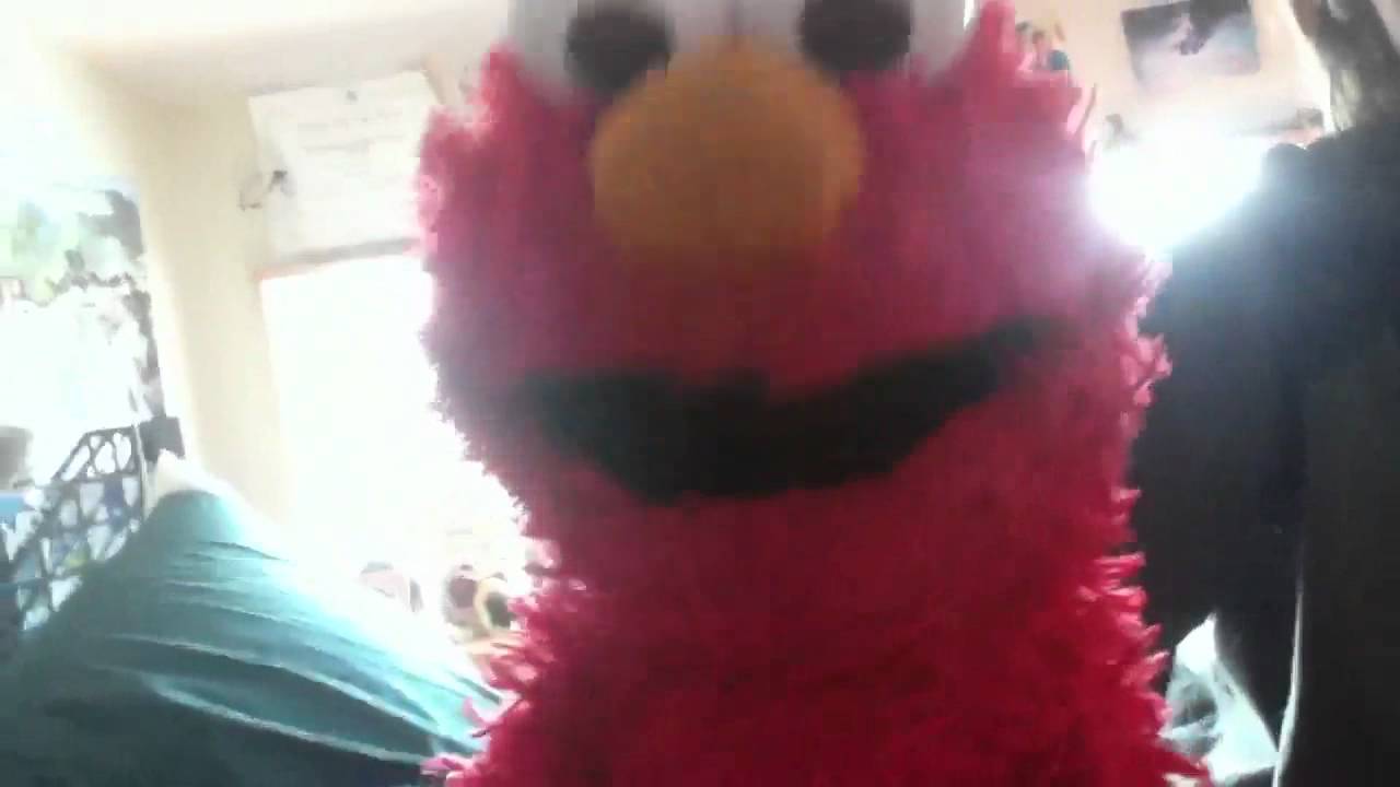 Elmo singing it's Friday - YouTube