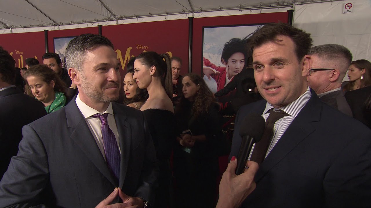 Jake Weiner Chris Bender Interview Mulan Premiere Red Carpet - YouTube
