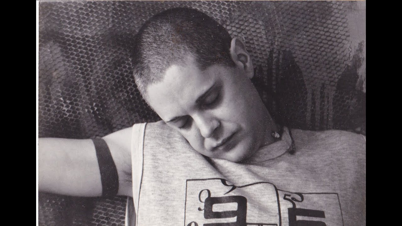 "Remembering Genesis P. Orridge: by John Zewizz" - YouTube