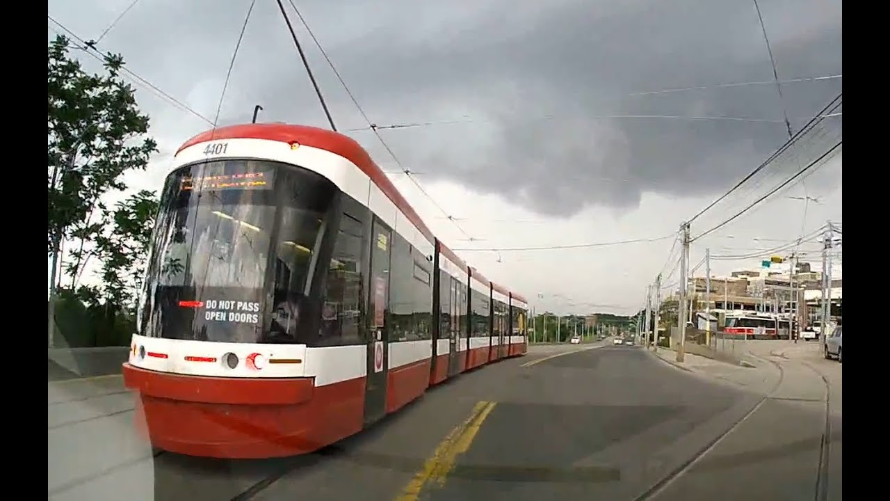 TTC New Streetcar 4401 - Driver training on Queen St. - YouTube