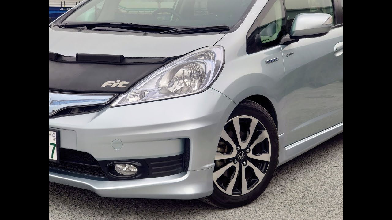 【Honda FIT HYBRID RS】 プチ紹介動画 【GP4 6MT】 - YouTube