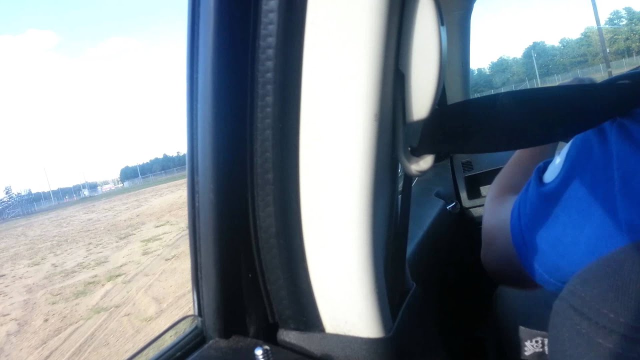 Dodge caliber off-road ralley driving - YouTube