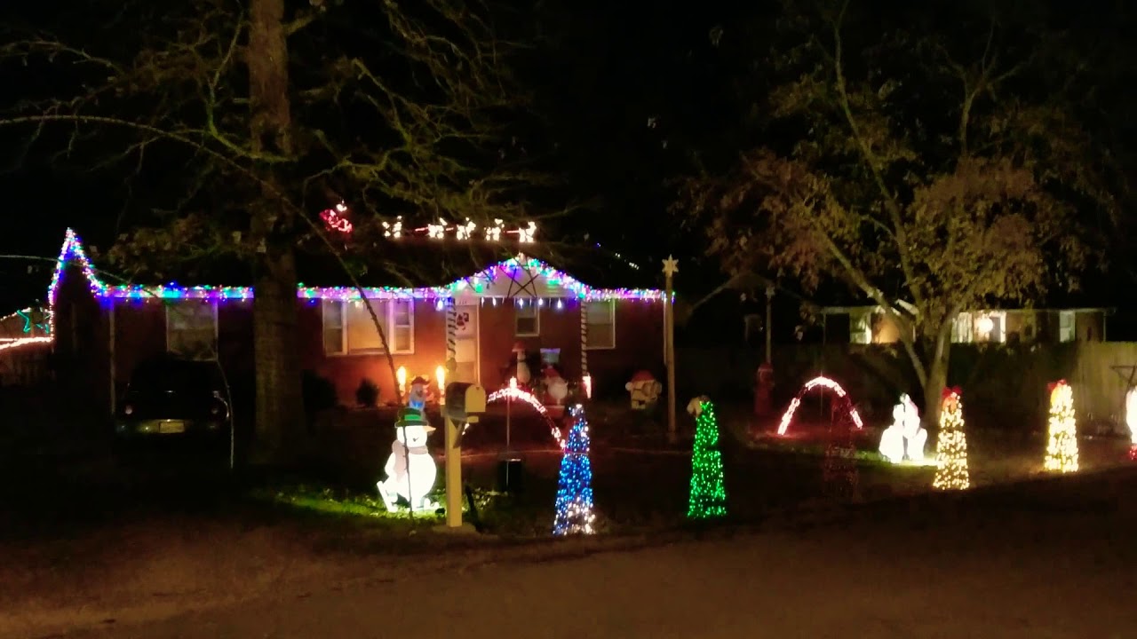 16 channel Light o Rama display first year - YouTube