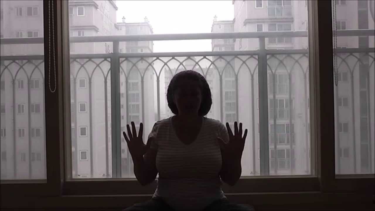 5 Minutes of Reiki Beaming - YouTube