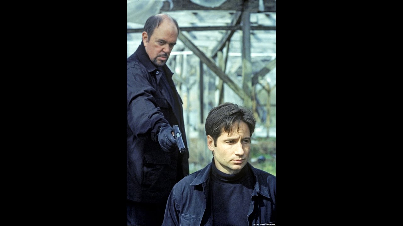 Mark Snow - Jog (The X-Files: The Pine Bluff Variant - 05X18) - YouTube
